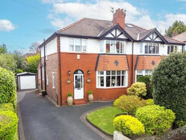 3 Bedroom Semi detached House For Sale In Hale, Cheshire