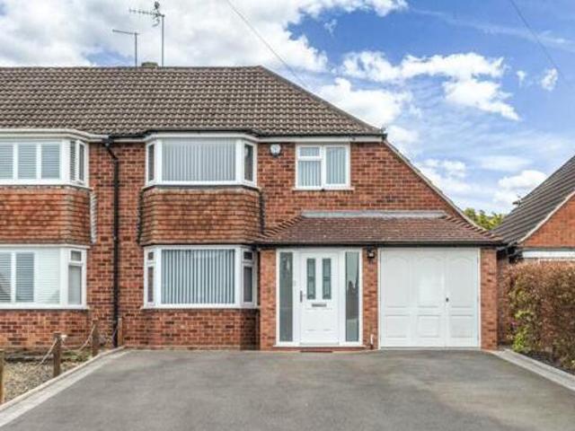 3 Bedroom Semi detached House For Sale In Halesowen, West Midlands