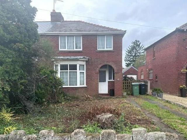 3 Bedroom Semi detached House For Sale In Halesowen, West Midlands
