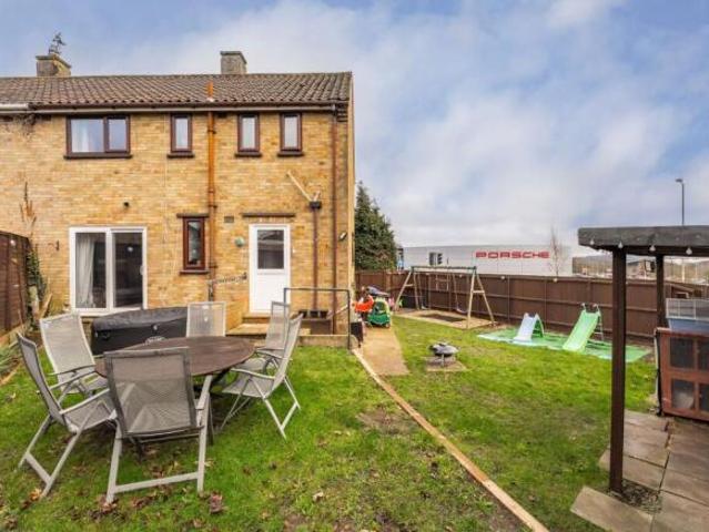 3 bedroom semi detached house for sale in Hall Road, Norwich, NR4