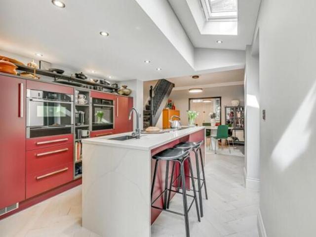 3 bedroom semi detached house for sale in Hall Street, Chelmsford, CM2