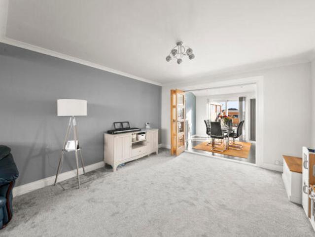 3 bedroom semi detached house for sale in Halsbury Road East, Northolt, UB5