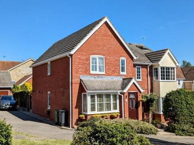 3 Bedroom Semi detached House For Sale In Halstead, Essex