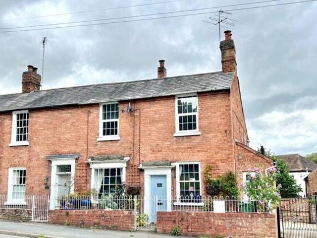3 Bedroom Semi detached House For Sale In Hartlebury, Kidderminster