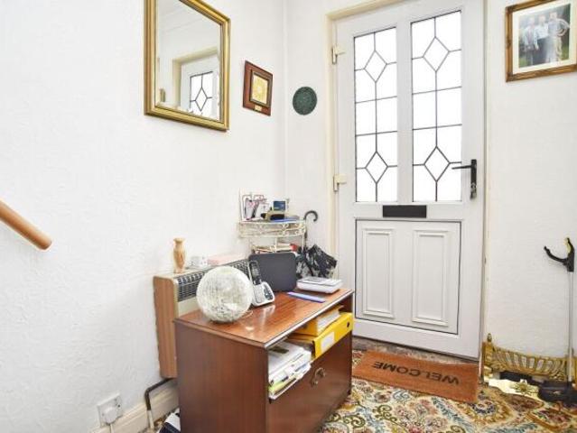 3 bedroom semi detached house for sale in Harlow Park Road, Harrogate, HG2