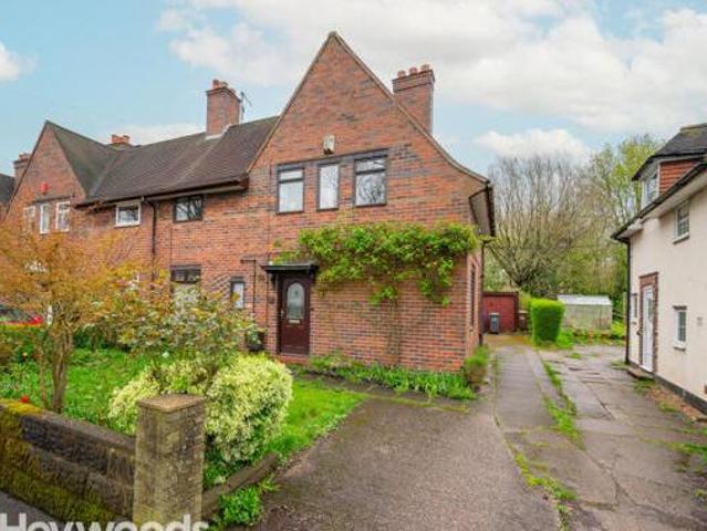 3 Bedroom Semi detached House For Sale In Harpfields
