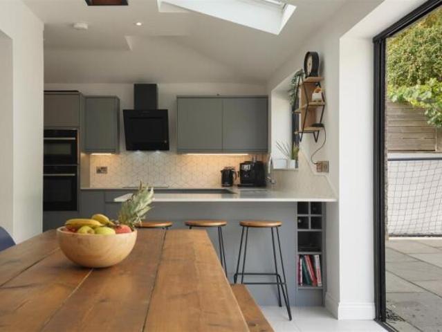 3 bedroom semi detached house for sale in Hastings Road, Millhouses, S7