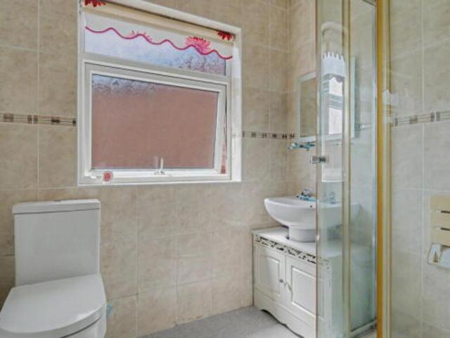 3 bedroom semi detached house for sale in Hatchford Avenue, Solihull, B92 9AQ, B92
