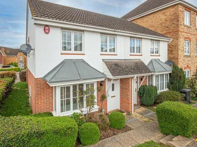 3 Bedroom Semi detached House For Sale In Hatfield