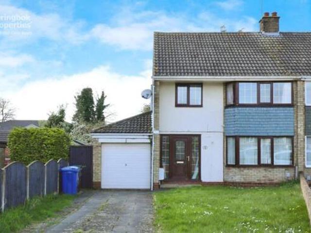 3 Bedroom Semi detached House For Sale In Hatfield, Doncaster