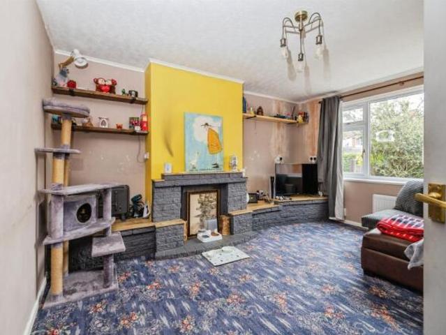 3 bedroom semi detached house for sale in Hathersage Avenue, North Hykeham, Lincoln, LN6