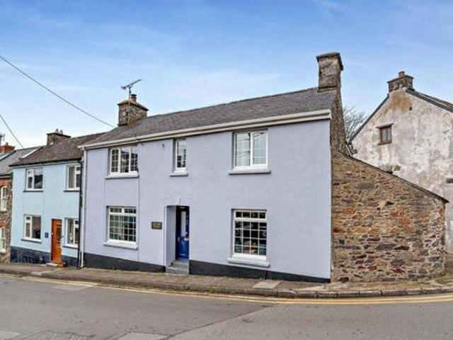 3 Bedroom Semi detached House For Sale In Haverfordwest, Pembrokeshire