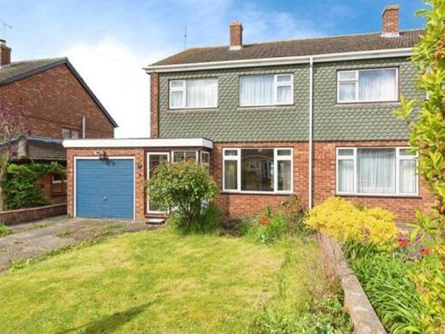 3 Bedroom Semi detached House For Sale In Haversham
