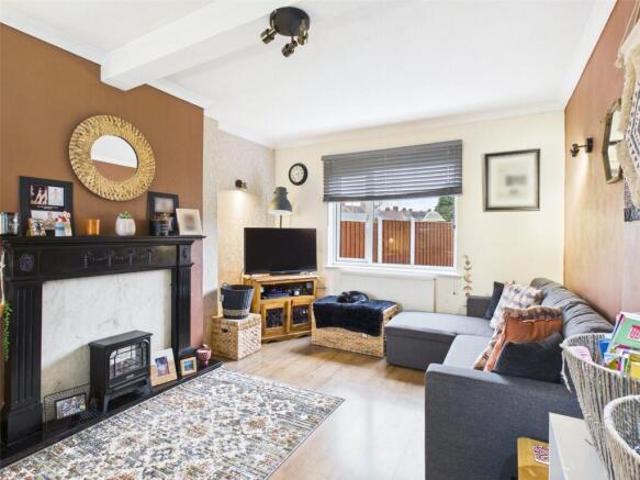 3 bedroom semi detached house for sale in Hawthorne Avenue, Gloucester, Gloucestershire, GL4