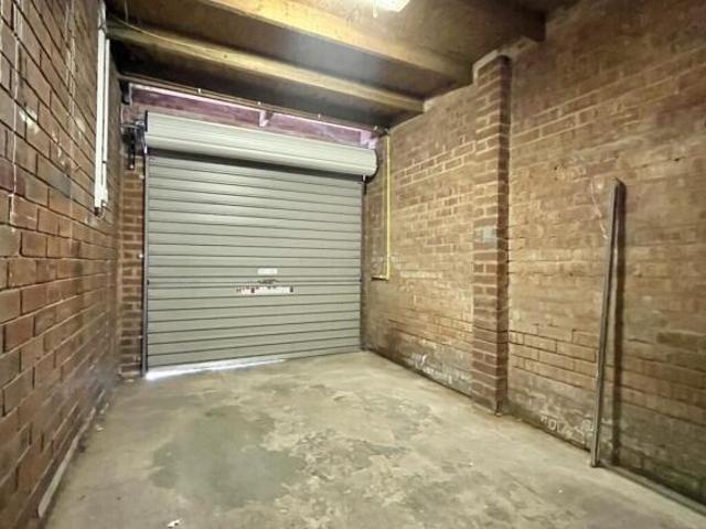 3 bedroom semi detached house for sale in Hawksford Crescent, Wolverhampton, WV10
