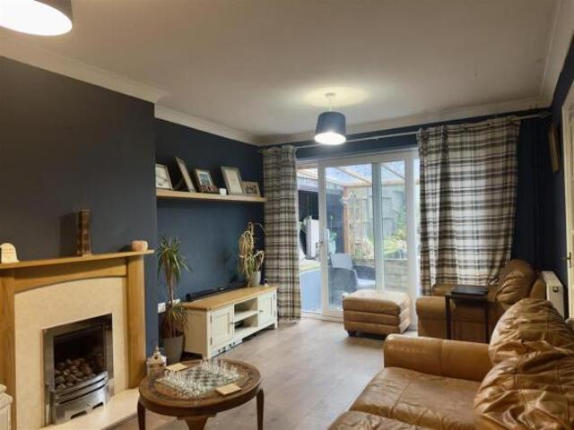 3 bedroom semi detached house for sale in Haycroft Walk, Kingsthorpe, Northampton NN2