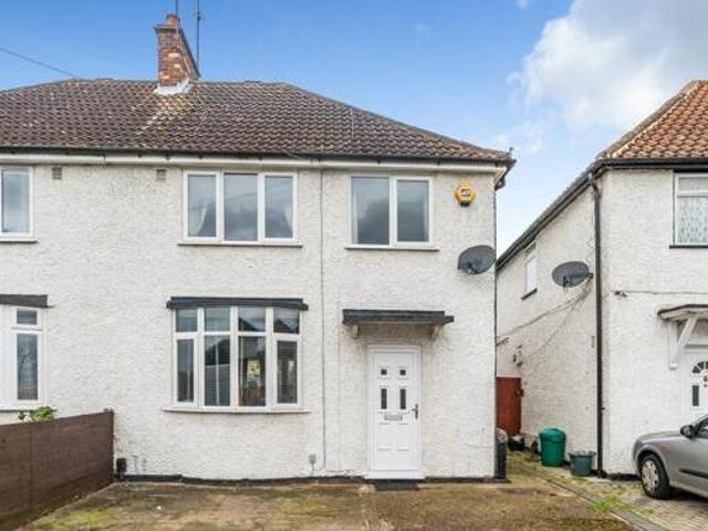 3 Bedroom Semi detached House For Sale In Hayes