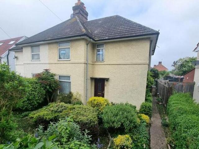 3 Bedroom Semi detached House For Sale In Hayes, Middlesex