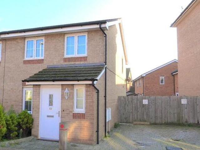 3 Bedroom Semi detached House For Sale In Hayes, Middlesex