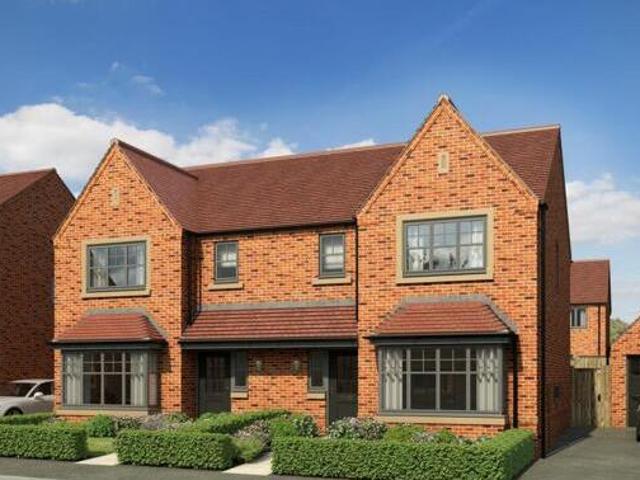 3 Bedroom Semi detached House For Sale In Hayfield Manor, Adderbury