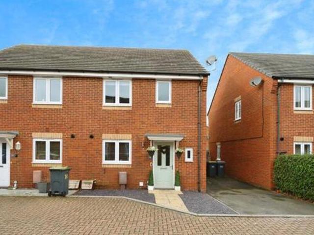 3 Bedroom Semi detached House For Sale In Hayling Island, Hampshire
