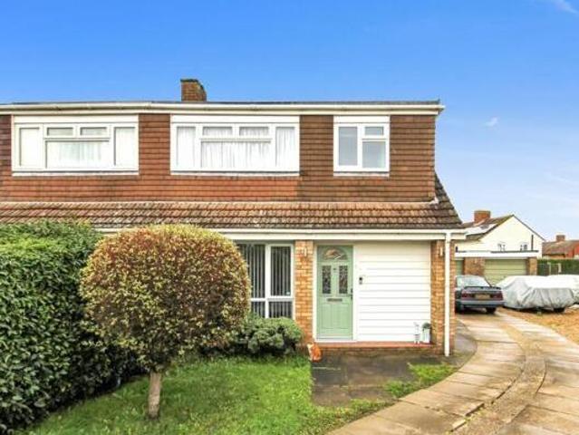 3 Bedroom Semi detached House For Sale In Haynes, Bedford