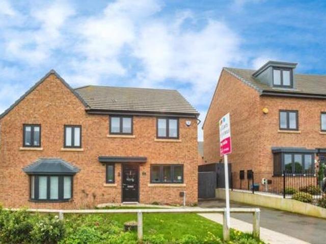 3 Bedroom Semi detached House For Sale In Hemsworth
