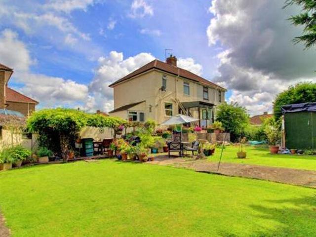 3 Bedroom Semi detached House For Sale In Hengrove, Bristol