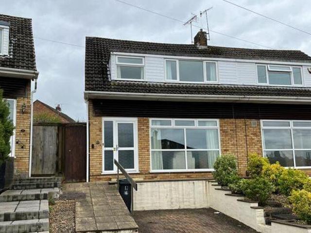 3 Bedroom Semi detached House For Sale In Hengrove, Bristol