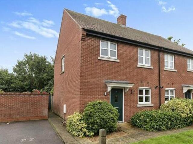 3 Bedroom Semi detached House For Sale In Henlow
