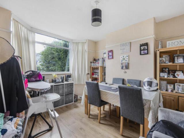 3 bedroom semi detached house for sale in Headley Way, Headington, OX3