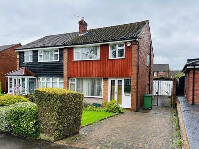 3 Bedroom Semi detached House For Sale In Heald Green