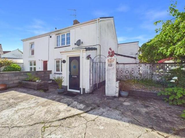 3 bedroom semi detached house for sale in Hebron Close, Clydach, SA6