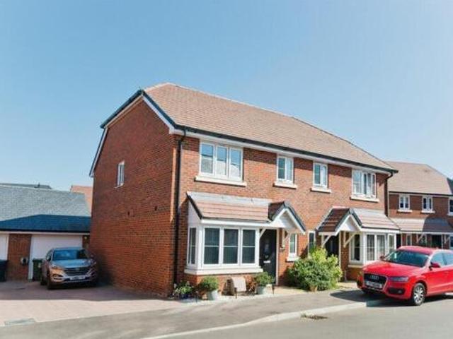 3 Bedroom Semi detached House For Sale In Hellingly