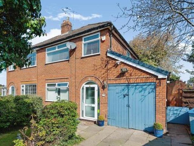 3 Bedroom Semi detached House For Sale In Helsby