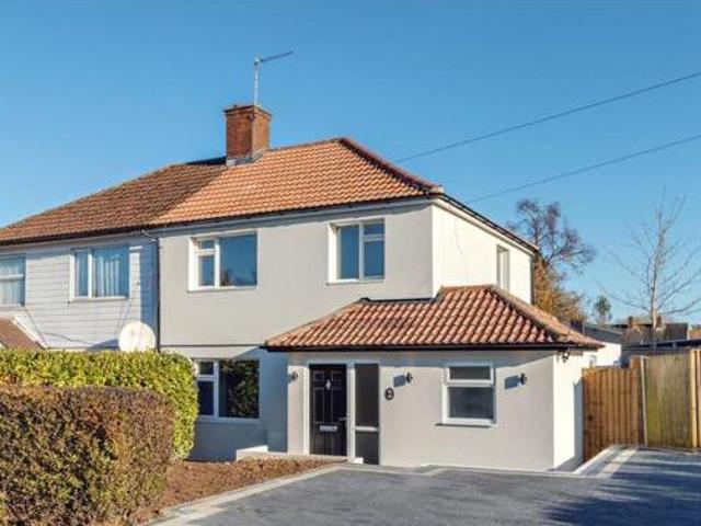 3 Bedroom Semi detached House For Sale In Hertfordshire, London
