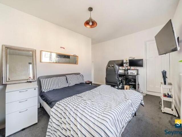 3 bedroom semi detached house for sale in Hereford Close, Guildford, Surrey, GU2