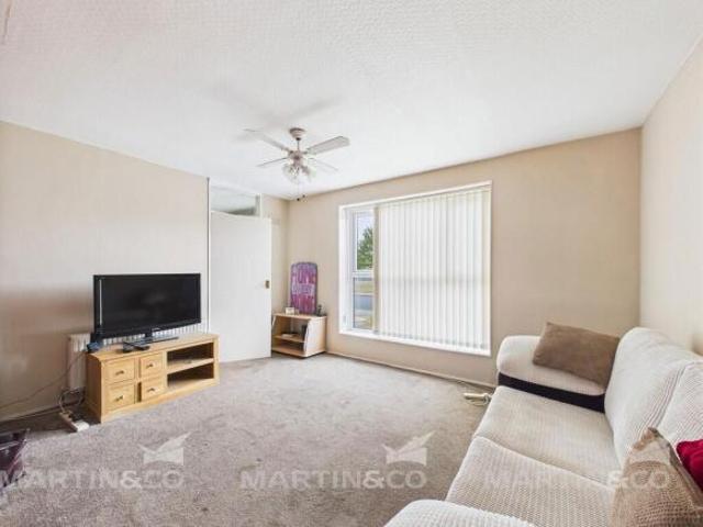 3 bedroom semi detached house for sale in Hereford Road, Wheatley, Doncaster, South Yorkshire, DN2 4PU, DN2