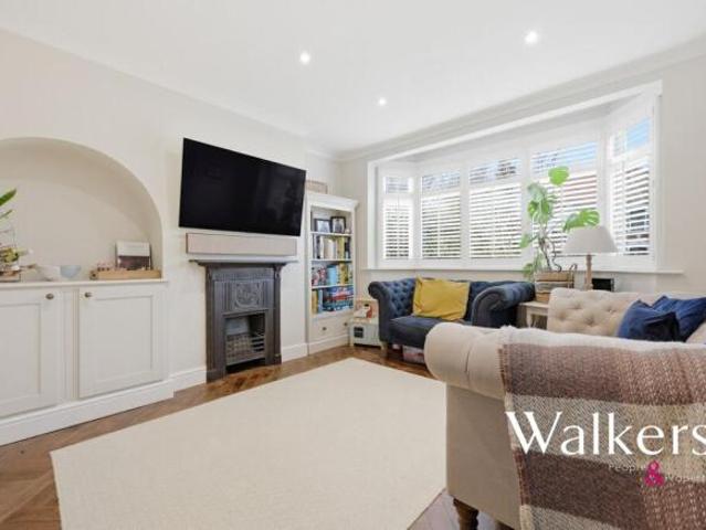 3 bedroom semi detached house for sale in High Street, Brentwood, CM14