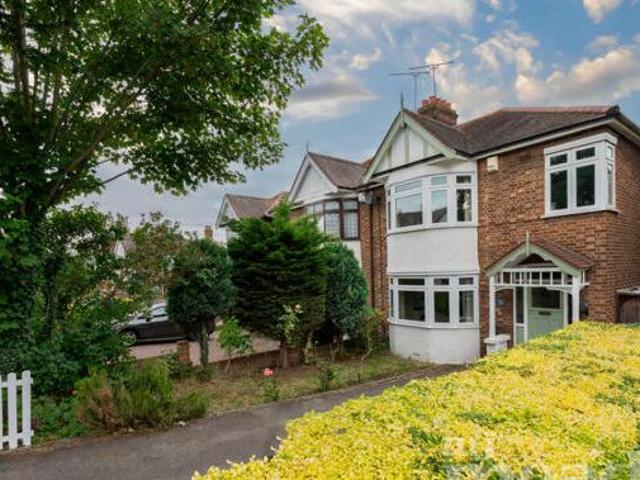 3 Bedroom Semi detached House For Sale In Highams Park