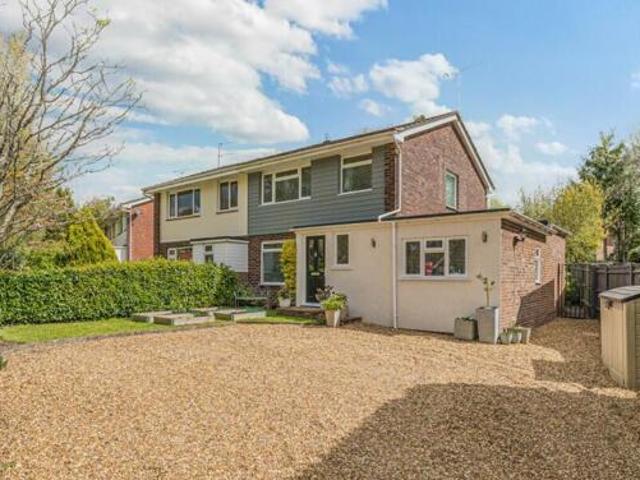 3 Bedroom Semi detached House For Sale In Hiltingbury