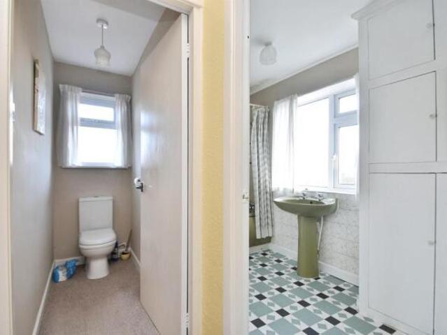 3 bedroom semi detached house for sale in Hill Bank Road, Harrogate, HG1