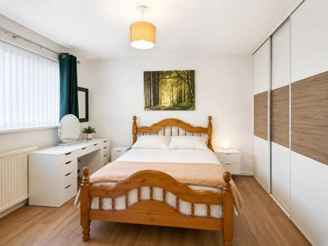 3 bedroom semi detached house for sale in Hill Rise, Cardiff, CF23