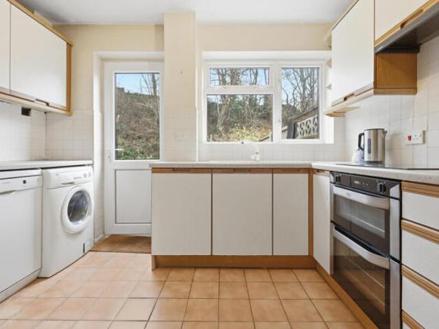 3 bedroom semi detached house for sale in Hill View Road, Chelmsford, CM1