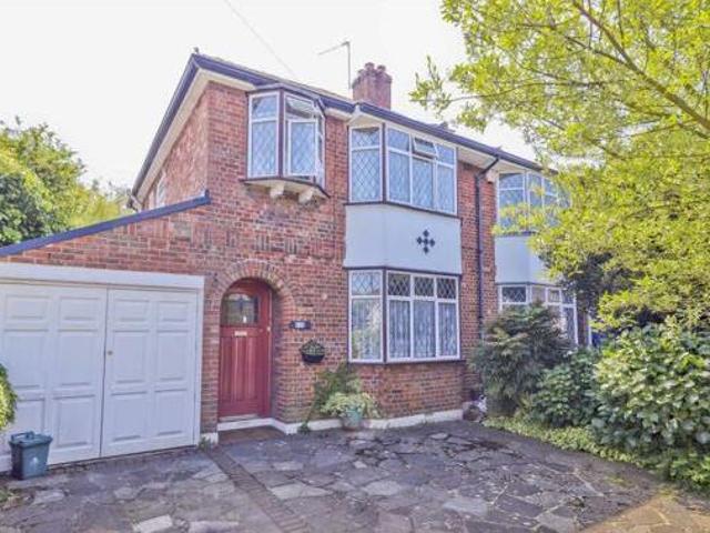 3 Bedroom Semi detached House For Sale In Hillingdon