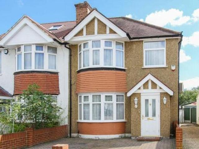 3 Bedroom Semi detached House For Sale In Hillingdon