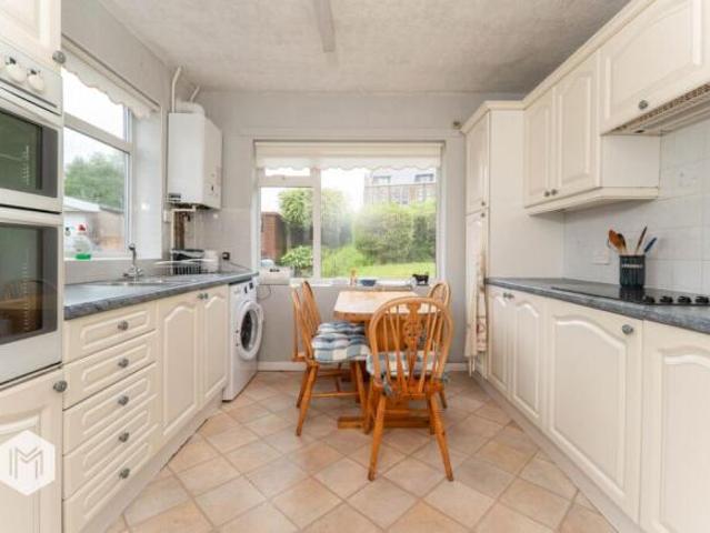 3 bedroom semi detached house for sale in Hillside Close, Bradshaw, BL2