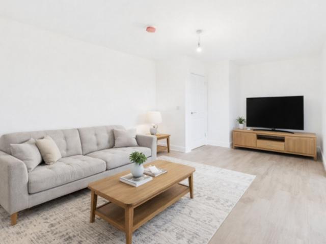 3 bedroom semi detached house for sale in Hillside, Croy, G65