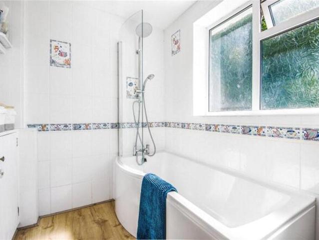 3 bedroom semi detached house for sale in Hillside Road, Winchester, SO22