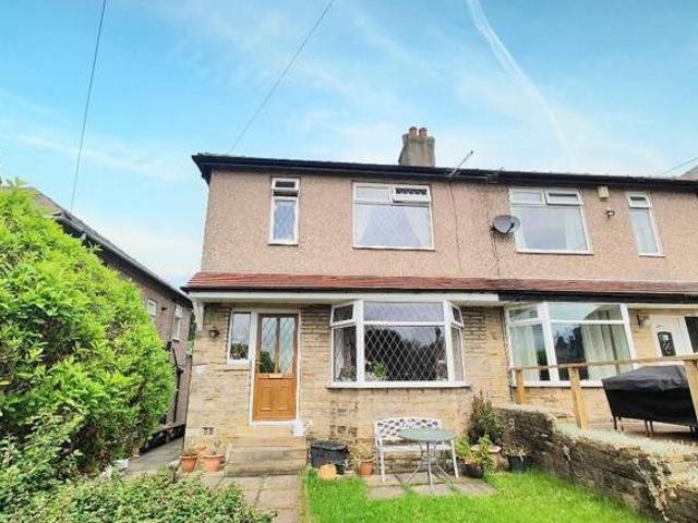3 Bedroom Semi detached House For Sale In Hipperholme